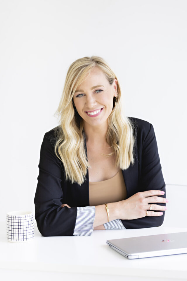 Kelly Zurliene | Women Empowering Women